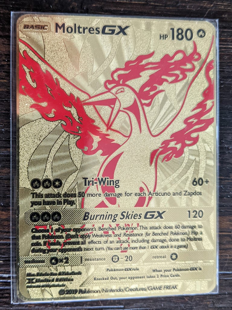 Moltres Pokemon Metal Replica Card
